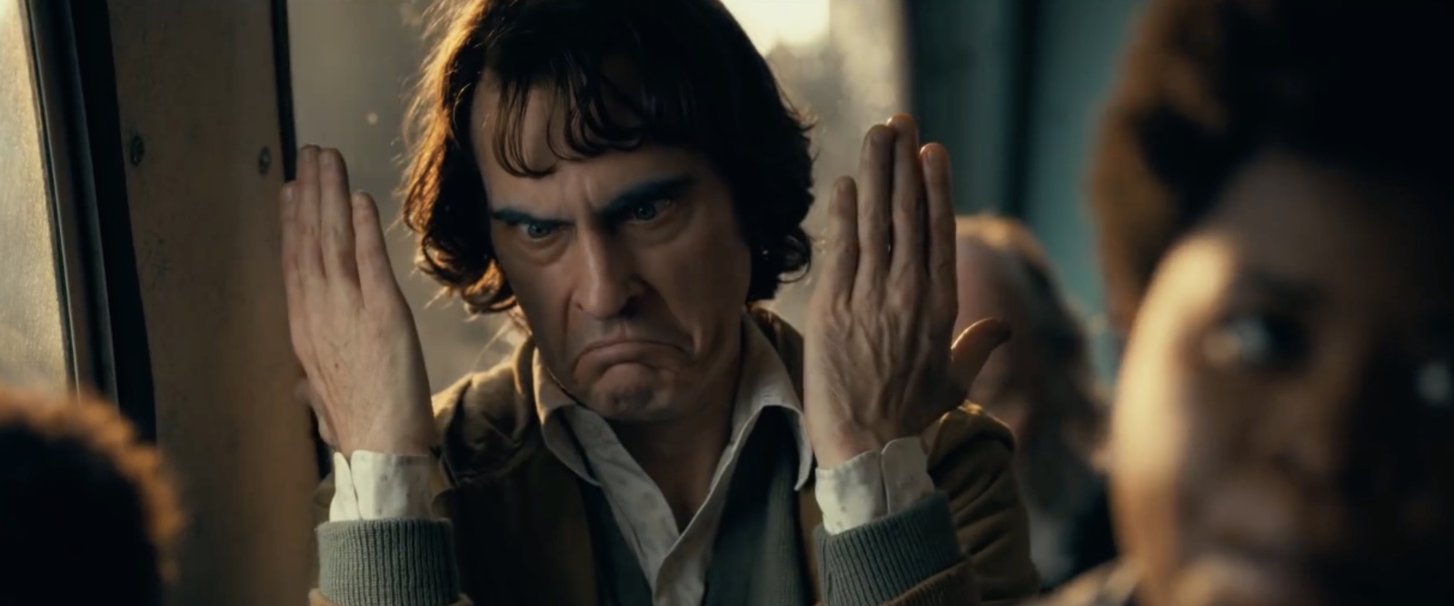 'Joker' Spoiler Review: "An Unsettling Yet Captivating Supervillain Movie"